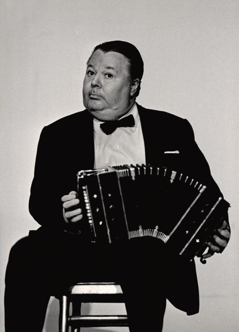 What is a Bandoneon? The Instrument of Tango Music